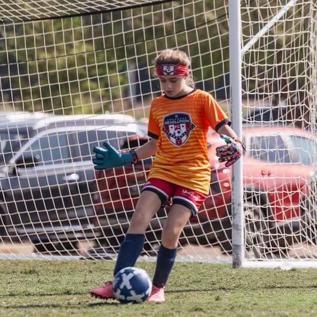 Women's best goalkeeper gloves | Keepher Soccer