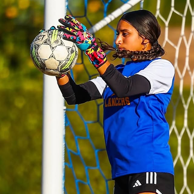 Women's best goalkeeper gloves | Keepher Soccer