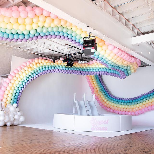 Loona Balloon – Loona Balloon