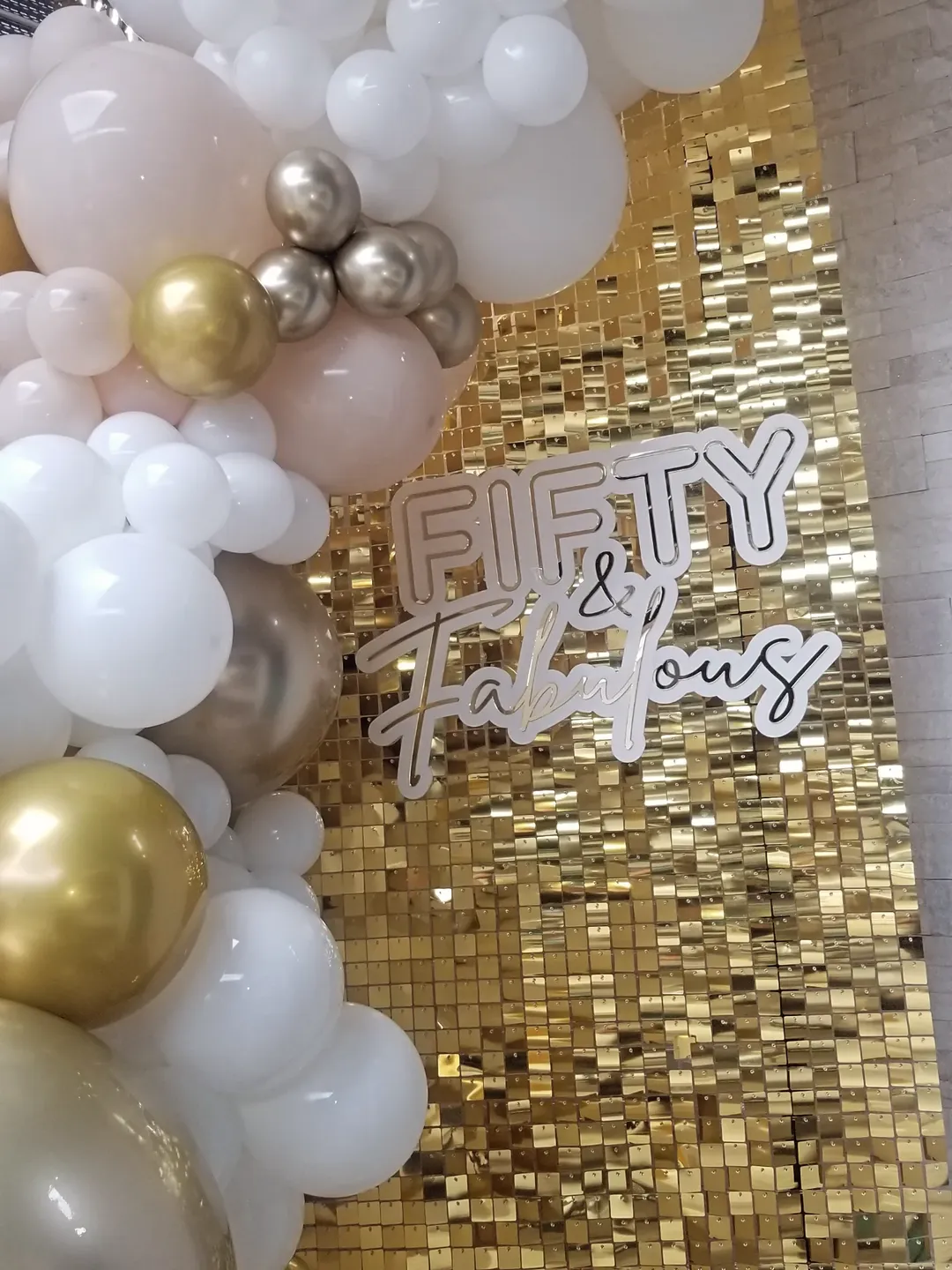 Loona Balloon – Loona Balloon